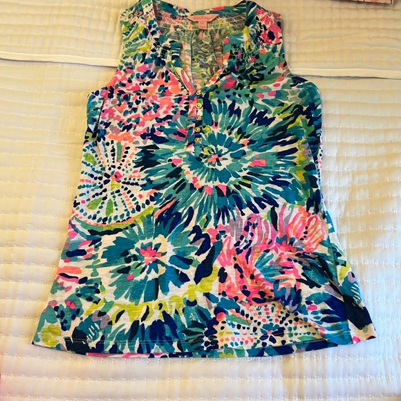 Lilly Pulitzer | Tops | Lilly Pulitzer Essie Top Euc | Poshmark